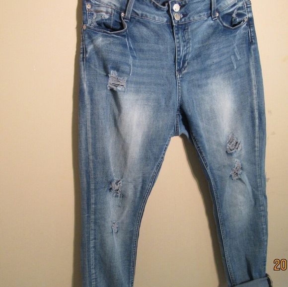 Rue21 | Jeans | Ripped Cuffed Jeans | Poshmark